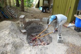 How to Roast a Pig Underground | The Art of Manliness