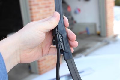 How to Replace Wiper Blades | An Art of Manliness How-To