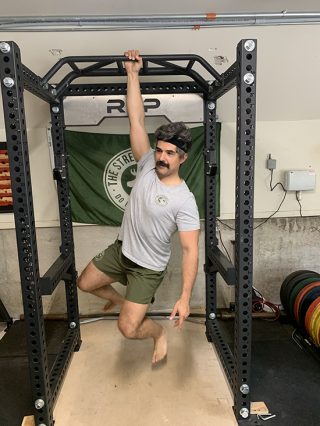 Hanging Exercises: Benefits of Hanging | The Art of Manliness