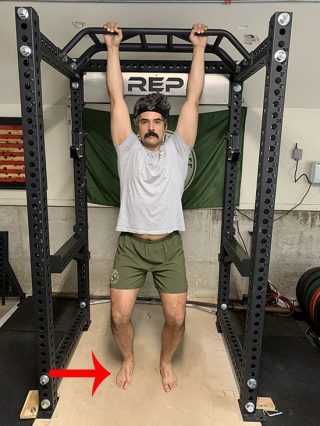 Hanging Exercises: Benefits of Hanging | The Art of Manliness