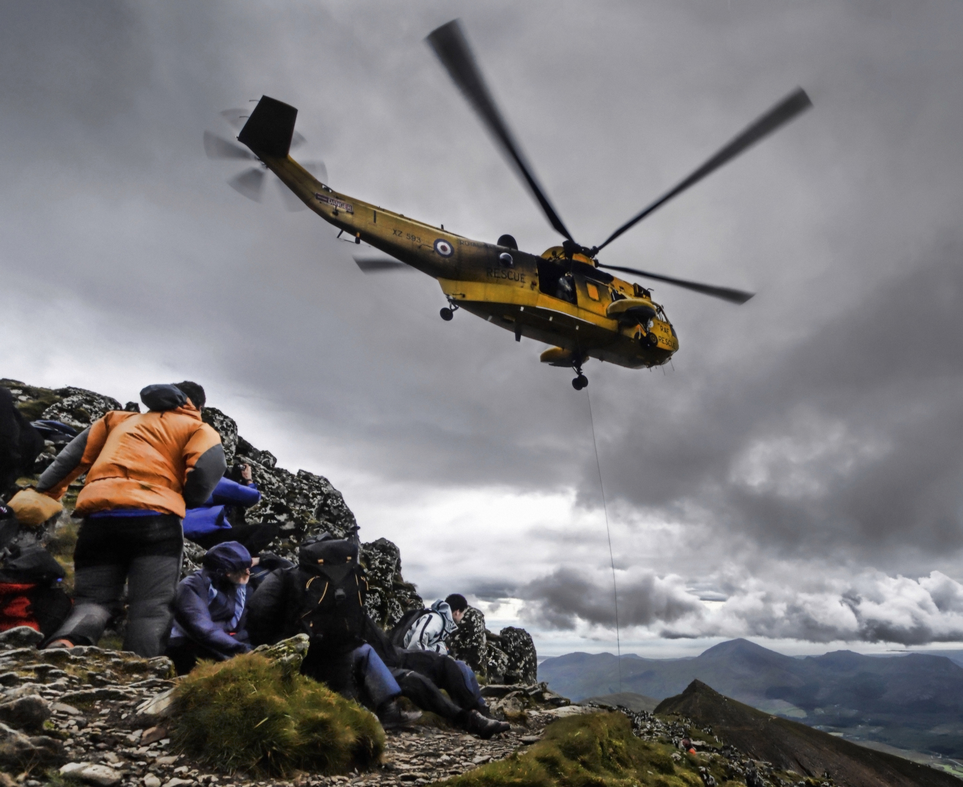 In Survival Situations, Who Lives and Who Dies? Art of Manliness