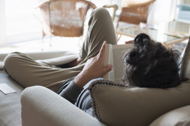 How to Read Long and Difficult Books | The Art of Manliness