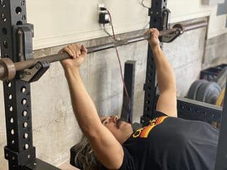 The Complete Guide to How to Bench Press Right
