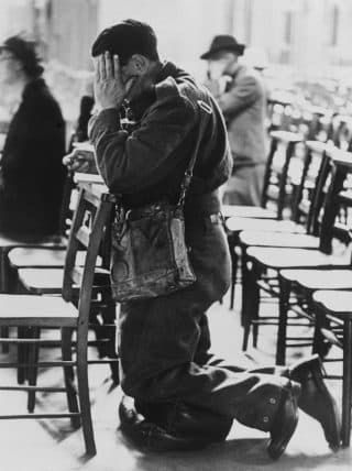 50 Amazing, Rarely-Seen Photos From World War II | The Art of Manliness