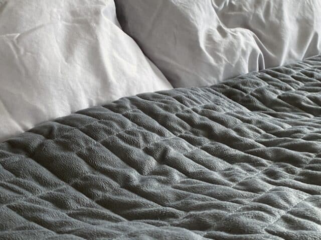 How I Use a Weighted Blanket (It's Not for Sleeping at Night) | The Art ...